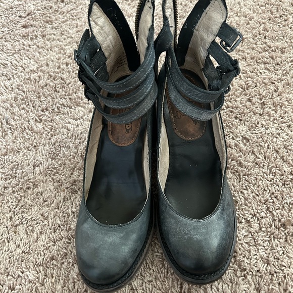 Freebird by Steven | Shoes | Freebird Randi | Poshmark